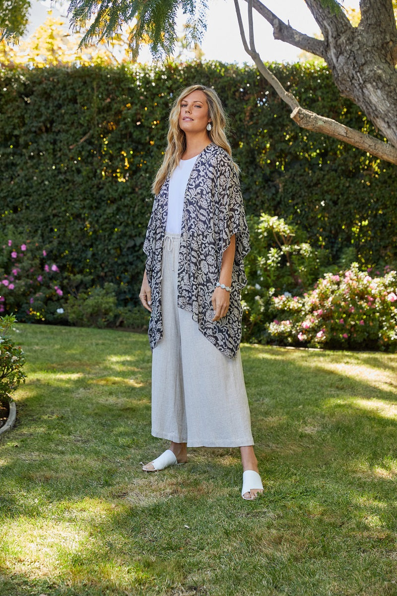 Summer to Fall Transition Outfits: 10 Styling Tips | Karen Kane